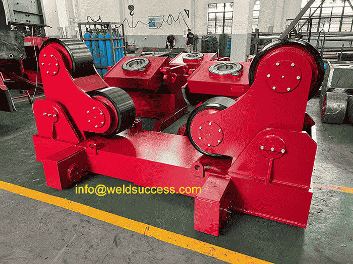 Self Aligning Pipe Welding Rotator 60T Motorized Travelling For Heavy Duty